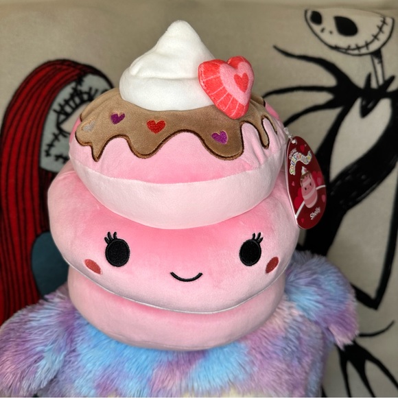 Squishmallows | Toys | Squishmallows 1 Shelly The Strawberry Pancake ...